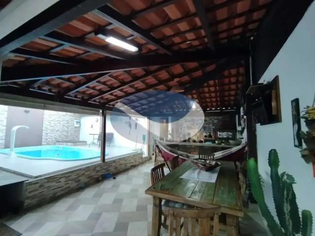 Casa / Sobrado para Venda em Caraguatatuba/SP Martim de Sá 3 Quartos