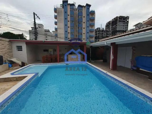 Casa / Sobrado para Venda em Caraguatatuba/SP Martim de Sá 3 Quartos