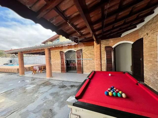 Casa / Sobrado para Venda em Caraguatatuba/SP Martim de Sá 3 Quartos