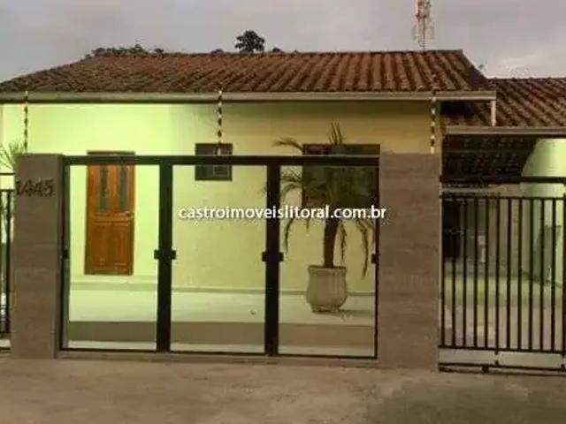 Casa / Sobrado para Venda em Caraguatatuba/SP Martim de Sá 3 Quartos