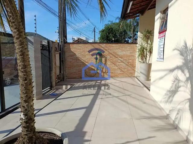 Casa / Sobrado para Venda em Caraguatatuba/SP Martim de Sá 3 Quartos
