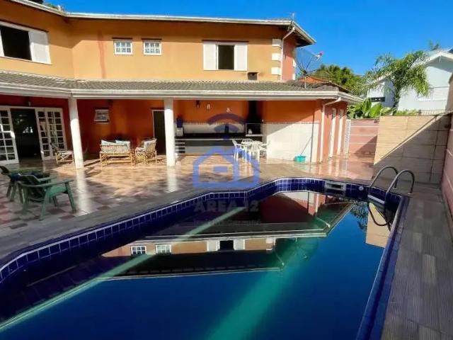 Casa / Sobrado para Venda em Caraguatatuba/SP Martim de Sá 3 Quartos