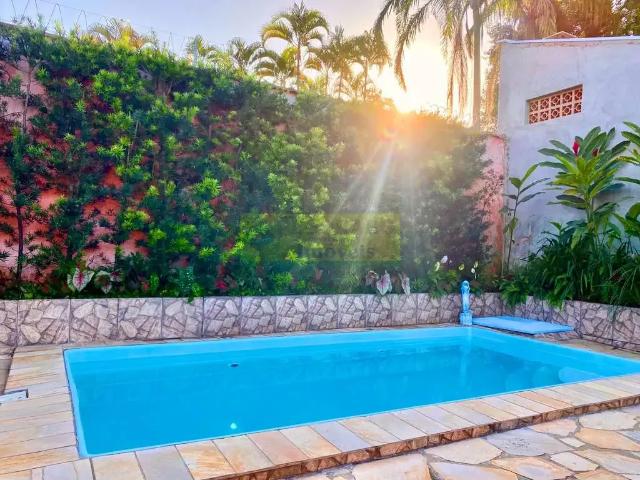 Casa / Sobrado para Venda em Caraguatatuba/SP Martim de Sá 3 Quartos