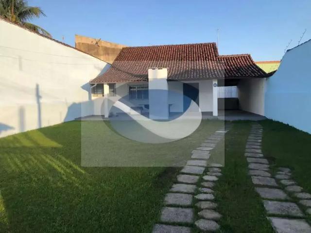 Casa / Sobrado para Venda em Caraguatatuba/SP Martim de Sá 3 Quartos