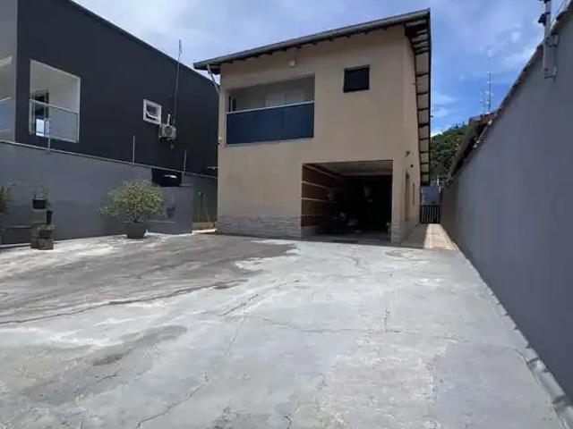 Casa / Sobrado para Venda em Caraguatatuba/SP Martim de Sá 3 Quartos