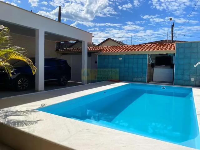 Casa / Sobrado para Venda em Caraguatatuba/SP Martim de Sá 3 Quartos