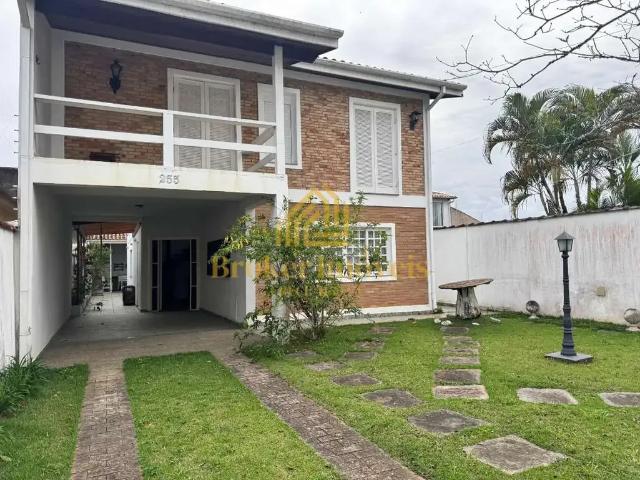 Casa / Sobrado para Venda em Caraguatatuba/SP Martim de Sá 4 Quartos
