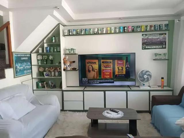 Casa / Sobrado para Venda em Caraguatatuba/SP Martim de Sá 4 Quartos