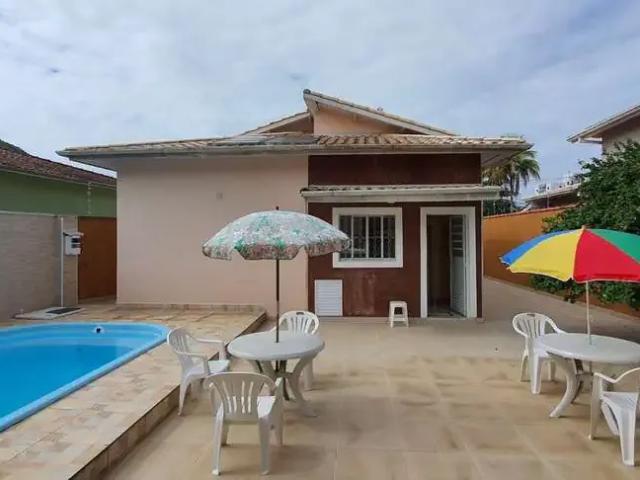 Casa / Sobrado para Venda em Caraguatatuba/SP Martim de Sá 4 Quartos