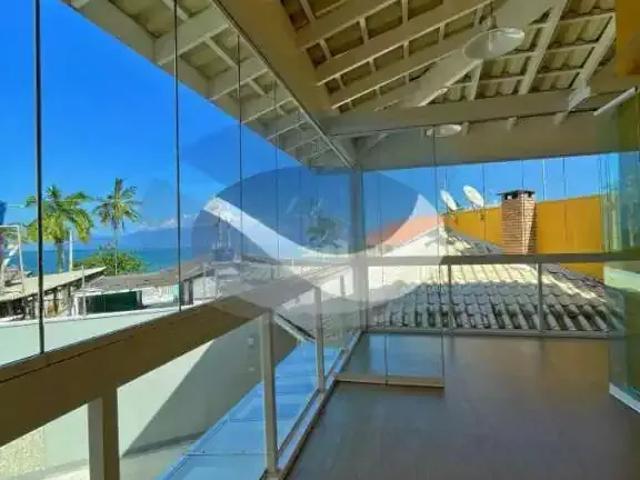 Casa / Sobrado para Venda em Caraguatatuba/SP Martim de Sá 4 Quartos
