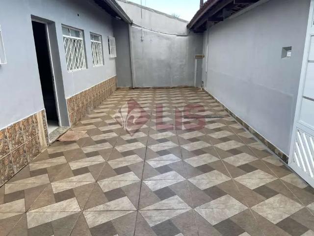 Casa / Sobrado para Venda em Caraguatatuba/SP Martim de Sá 4 Quartos