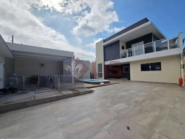 Casa / Sobrado para Venda em Caraguatatuba/SP Martim de Sá 4 Quartos