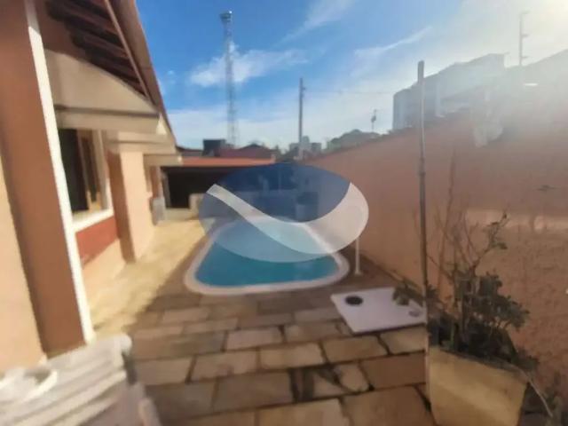 Casa / Sobrado para Venda em Caraguatatuba/SP Martim de Sá 4 Quartos
