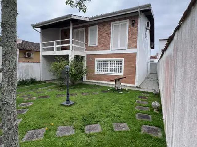 Casa / Sobrado para Venda em Caraguatatuba/SP Martim de Sá 4 Quartos