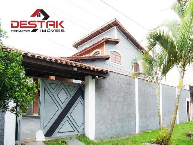 Casa / Sobrado para Venda em Caraguatatuba/SP Martim de Sá 4 Quartos
