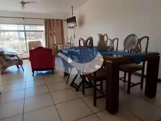 Casa / Sobrado para Venda em Caraguatatuba/SP Martim de Sá 5 Quartos