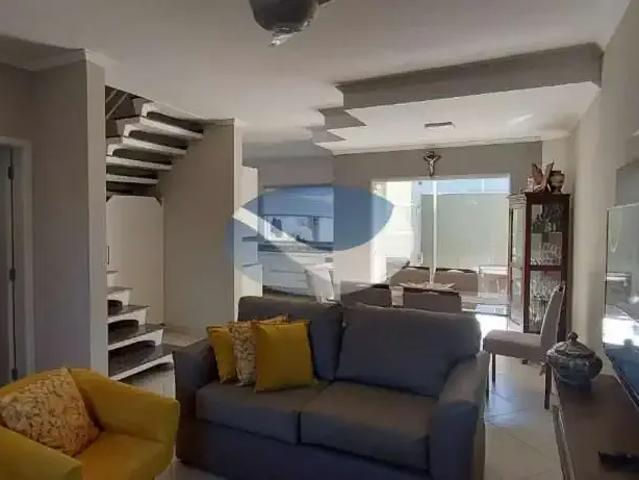 Casa / Sobrado para Venda em Caraguatatuba/SP Martim de Sá
