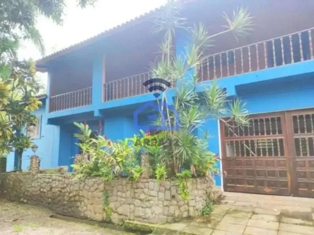 Casa / Sobrado para Venda em Caraguatatuba/SP Martim de Sá 7 Quartos