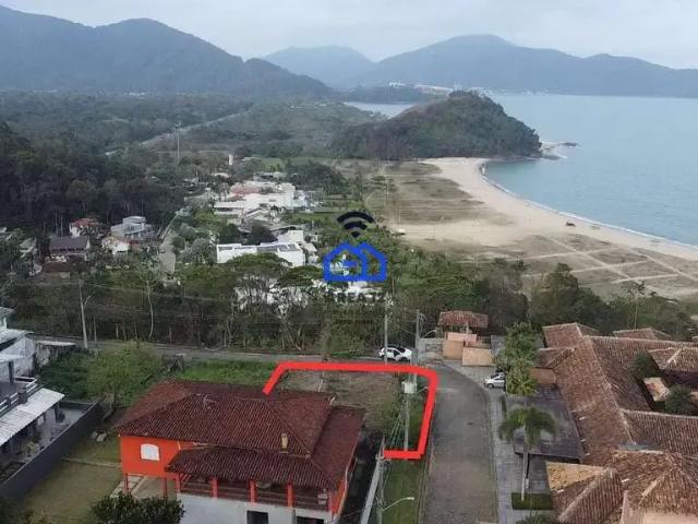 Casa / Sobrado para Venda em Caraguatatuba/SP Massaguaçu