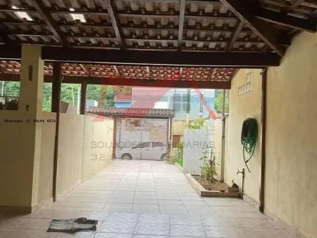 Casa / Sobrado para Venda em Caraguatatuba/SP Massaguaçu 4 Quartos