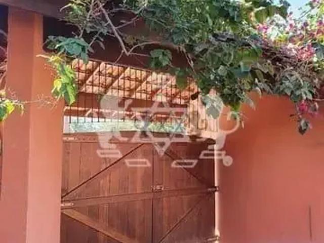 Casa / Sobrado para Venda em Caraguatatuba/SP Massaguaçu 4 Quartos