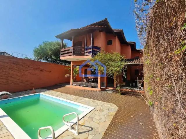 Casa / Sobrado para Venda em Caraguatatuba/SP Massaguaçu 4 Quartos