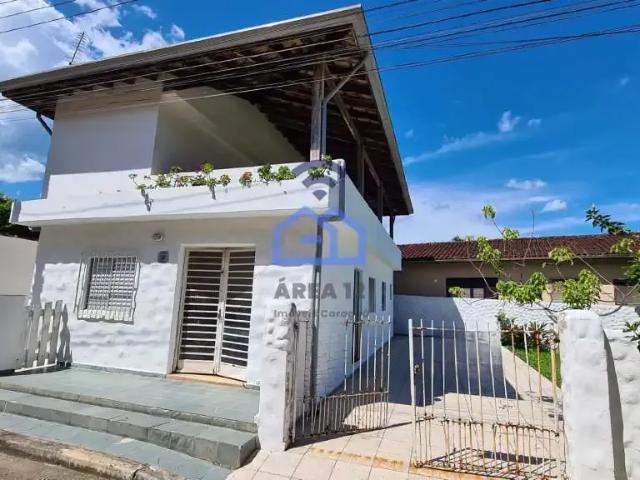 Casa / Sobrado para Venda em Caraguatatuba/SP Massaguaçu 4 Quartos