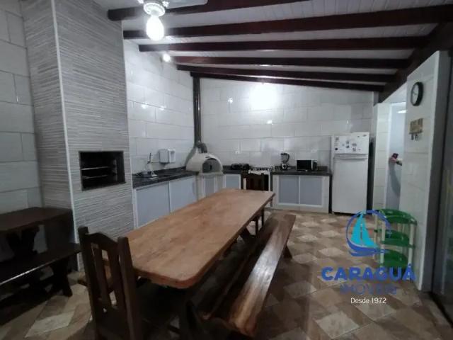 Casa / Sobrado para Venda em Caraguatatuba/SP Massaguaçu 4 Quartos