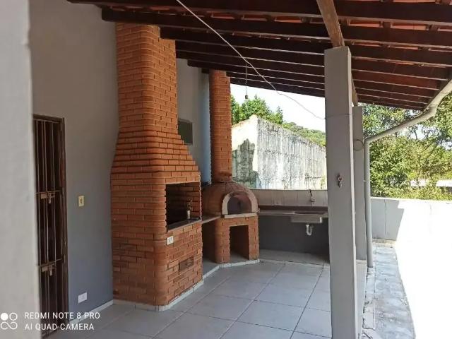 Casa / Sobrado para Venda em Caraguatatuba/SP Massaguaçu 4 Quartos
