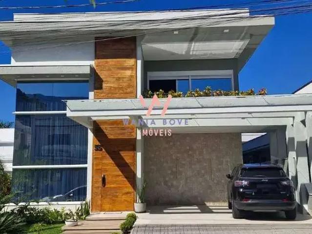 Casa / Sobrado para Venda em Caraguatatuba/SP Massaguaçu 4 Quartos