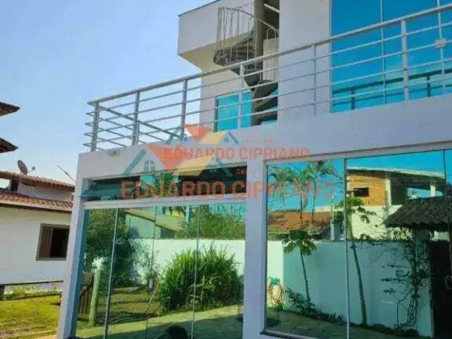 Casa / Sobrado para Venda em Caraguatatuba/SP Massaguaçu 4 Quartos