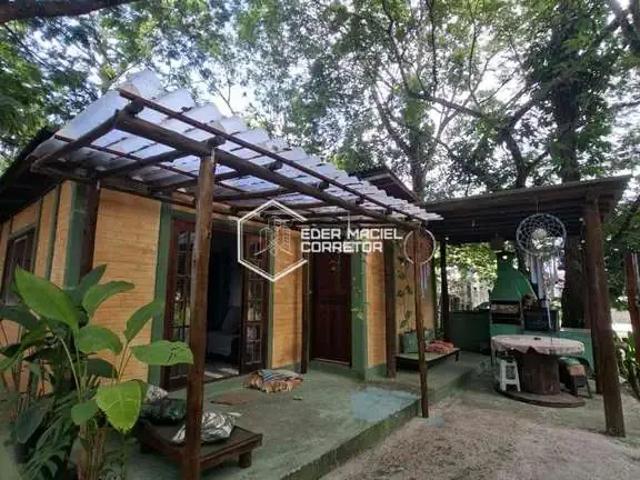 Casa / Sobrado para Venda em Caraguatatuba/SP Massaguaçu 4 Quartos