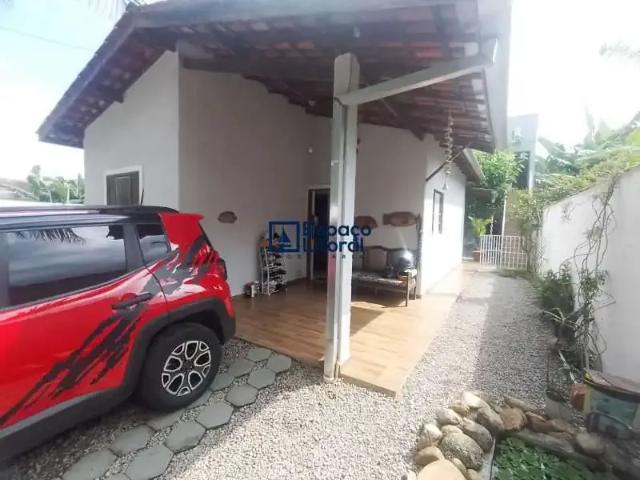 Casa / Sobrado para Venda em Caraguatatuba/SP Massaguaçu 4 Quartos