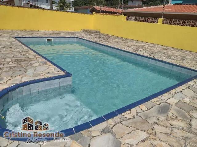 Casa / Sobrado para Venda em Caraguatatuba/SP Massaguaçu 4 Quartos