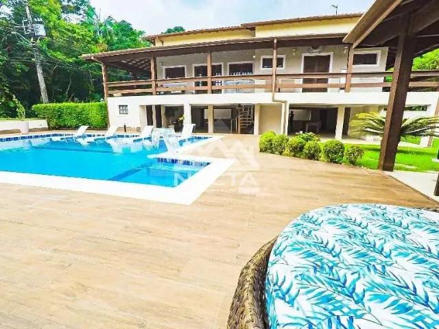 Casa / Sobrado para Venda em Caraguatatuba/SP Massaguaçu 5 Quartos