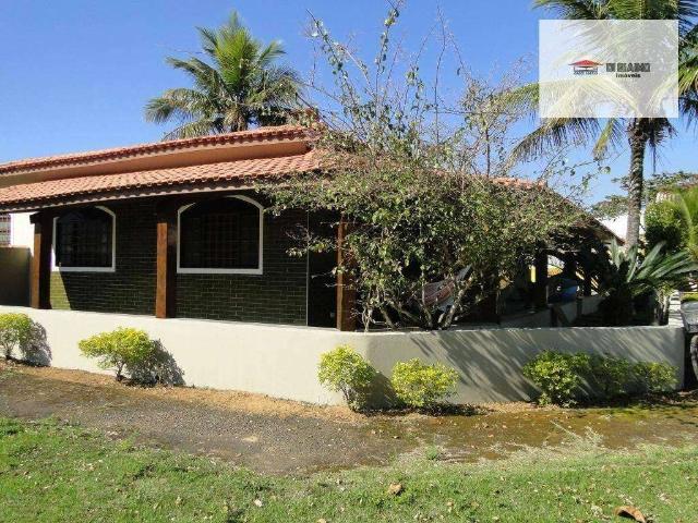 Casa / Sobrado para Venda em Caraguatatuba/SP Massaguaçu 5 Quartos