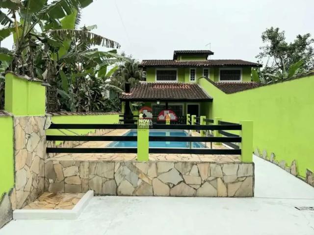 Casa / Sobrado para Venda em Caraguatatuba/SP Massaguaçu 6 Quartos