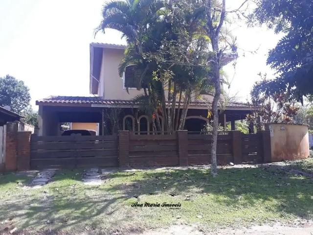 Casa / Sobrado para Venda em Caraguatatuba/SP Massaguaçu 6 Quartos