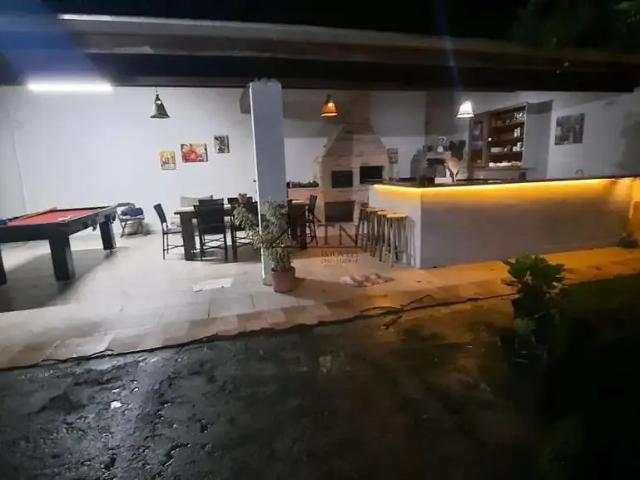 Casa / Sobrado para Venda em Caraguatatuba/SP Massaguaçu 7 Quartos