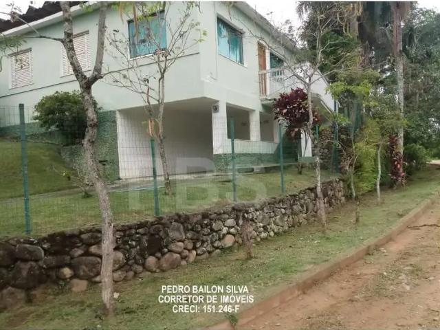 Casa / Sobrado para Venda em Caraguatatuba/SP Massaguaçu