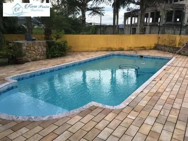 Casa / Sobrado para Venda em Caraguatatuba/SP Massaguaçu 1 Quartos
