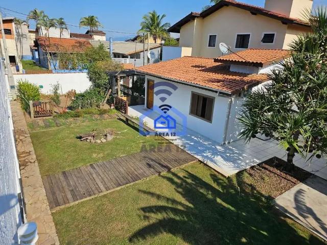 Casa / Sobrado para Venda em Caraguatatuba/SP Massaguaçu 1 Quartos