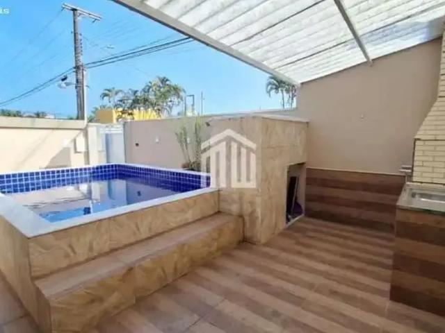 Casa / Sobrado para Venda em Caraguatatuba/SP Massaguaçu