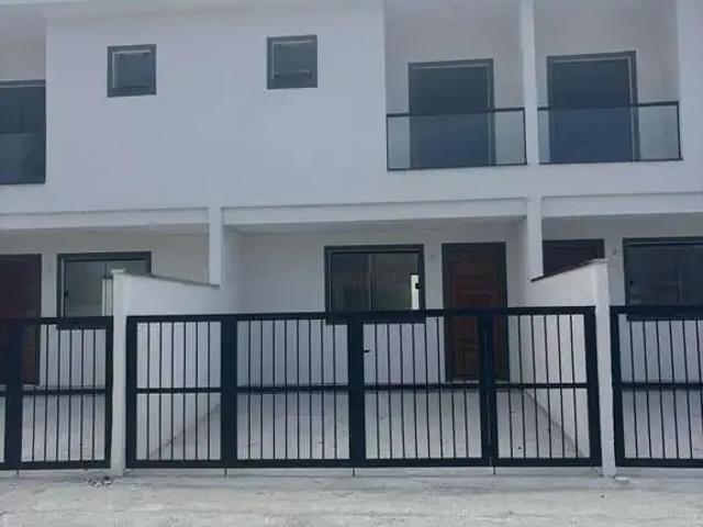 Casa / Sobrado para Venda em Caraguatatuba/SP Massaguaçu 2 Quartos