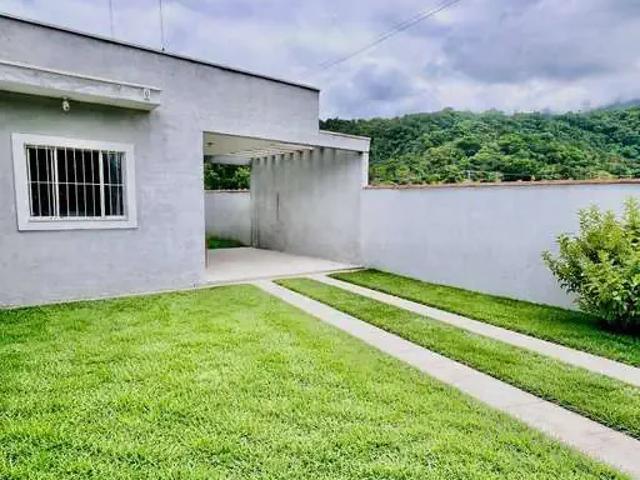Casa / Sobrado para Venda em Caraguatatuba/SP Massaguaçu 2 Quartos