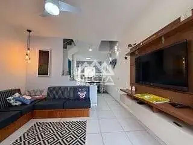 Casa / Sobrado para Venda em Caraguatatuba/SP Massaguaçu 2 Quartos