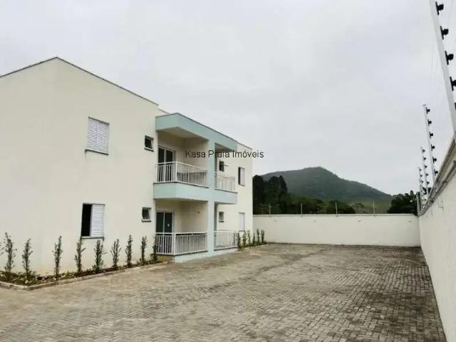 Casa / Sobrado para Venda em Caraguatatuba/SP Massaguaçu 2 Quartos
