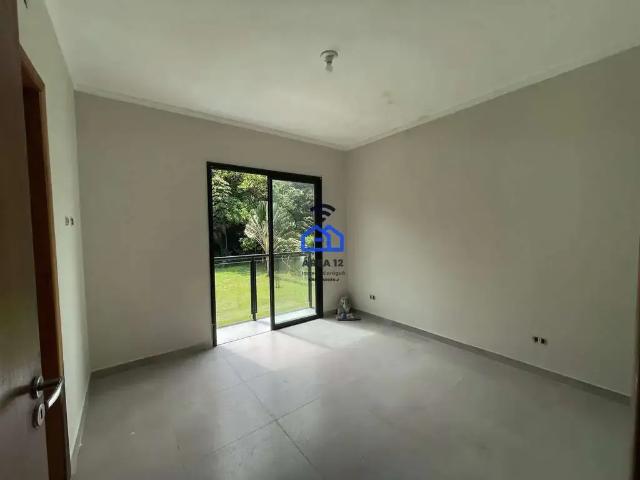Casa / Sobrado para Venda em Caraguatatuba/SP Massaguaçu 2 Quartos