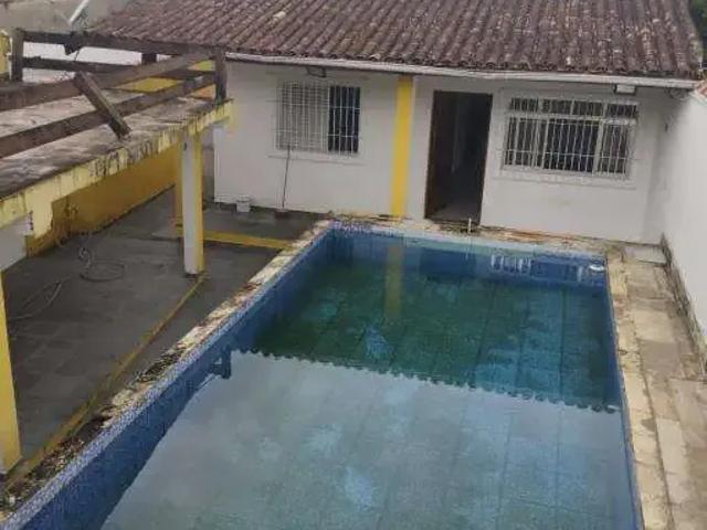 Casa / Sobrado para Venda em Caraguatatuba/SP Massaguaçu 2 Quartos