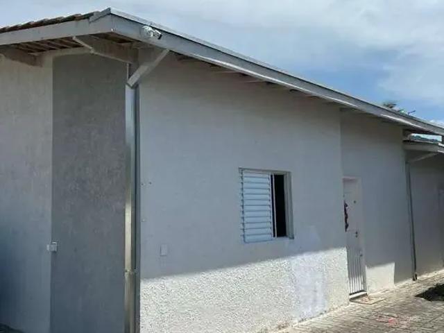 Casa / Sobrado para Venda em Caraguatatuba/SP Massaguaçu 2 Quartos